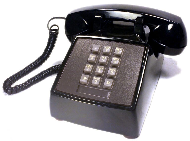 1963: Introduction of Push Button Phones – Knowledge Spectra