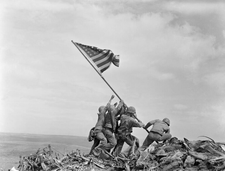 1945: Raising the Flag on Iwo Jima – A Symbol of American Courage and ...
